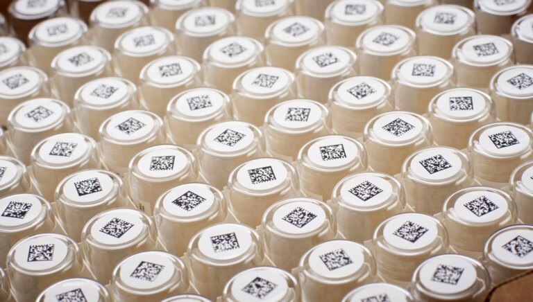 Laboratory Glassware: Permanent Marking and Barcoding - Computype