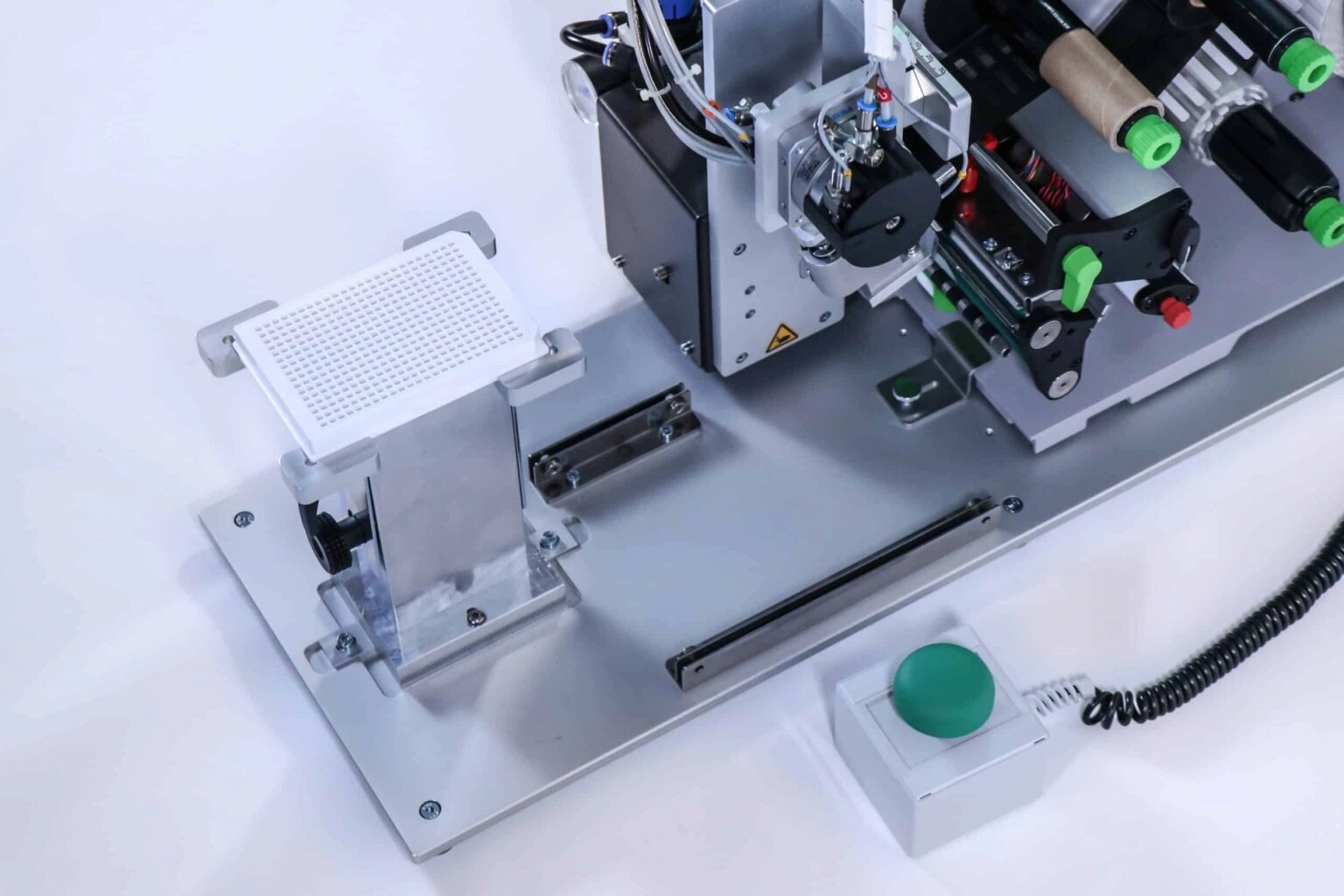 How to Barcode Microwell Plates? Best Practices for Your Lab - Computype