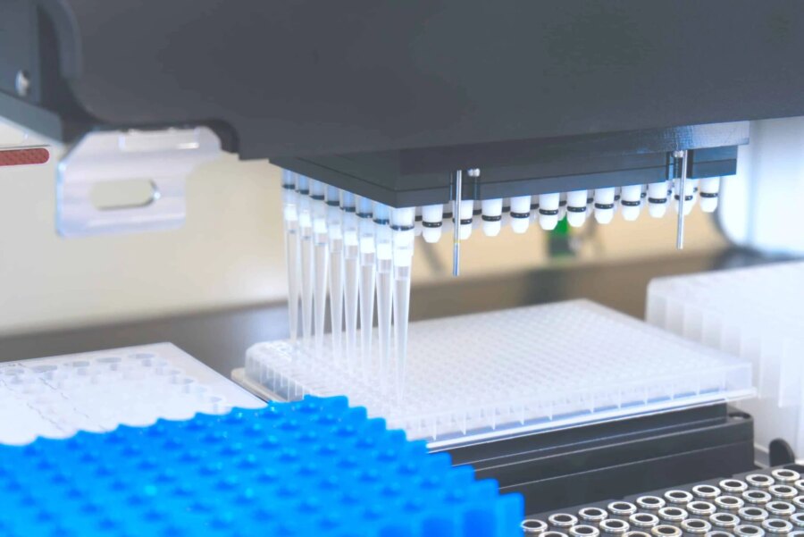 Navigating Challenges with Assay Plate Identification in Drug Discovery ...